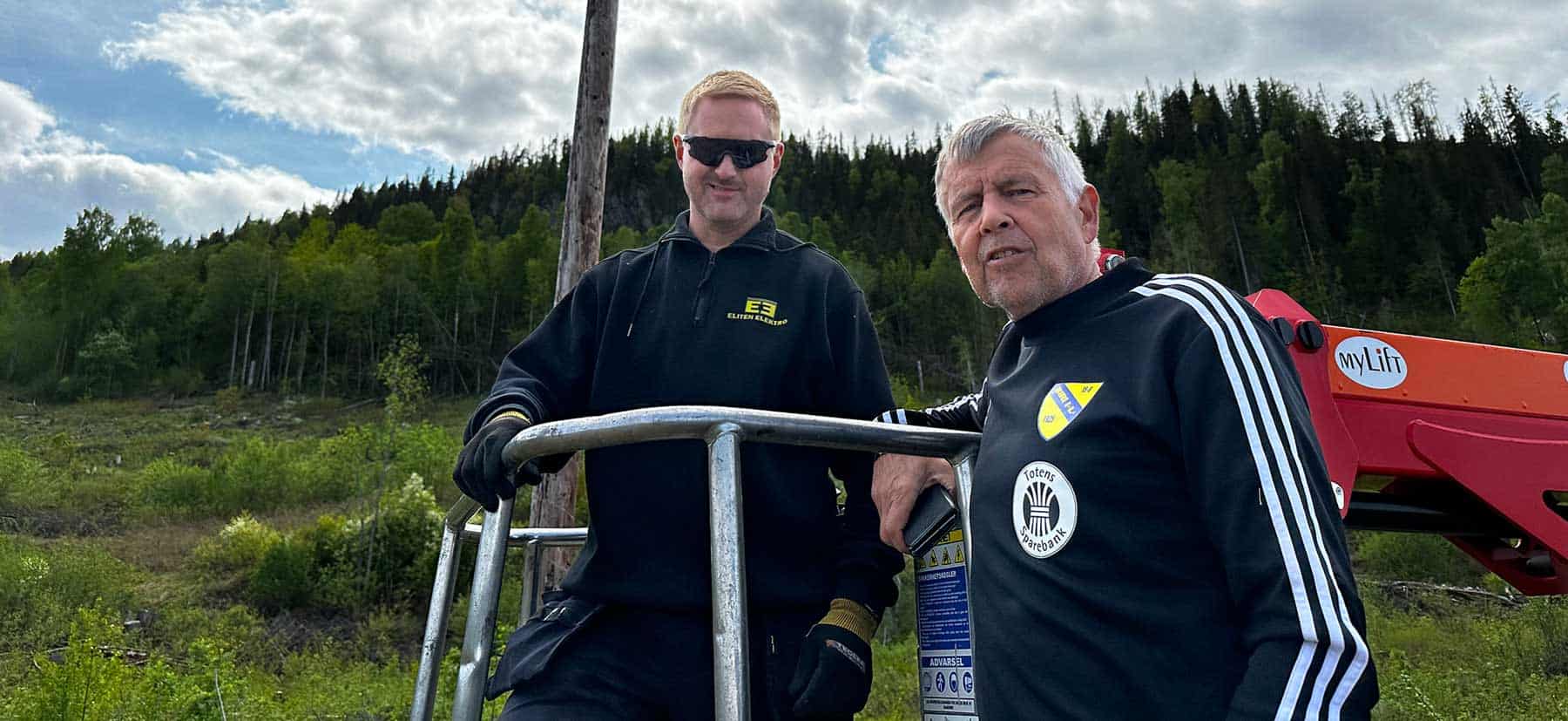 155 lamper skiftes - Biri